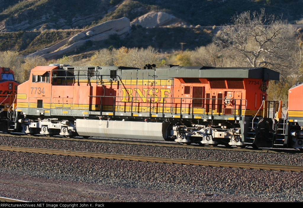 BNSF 7734